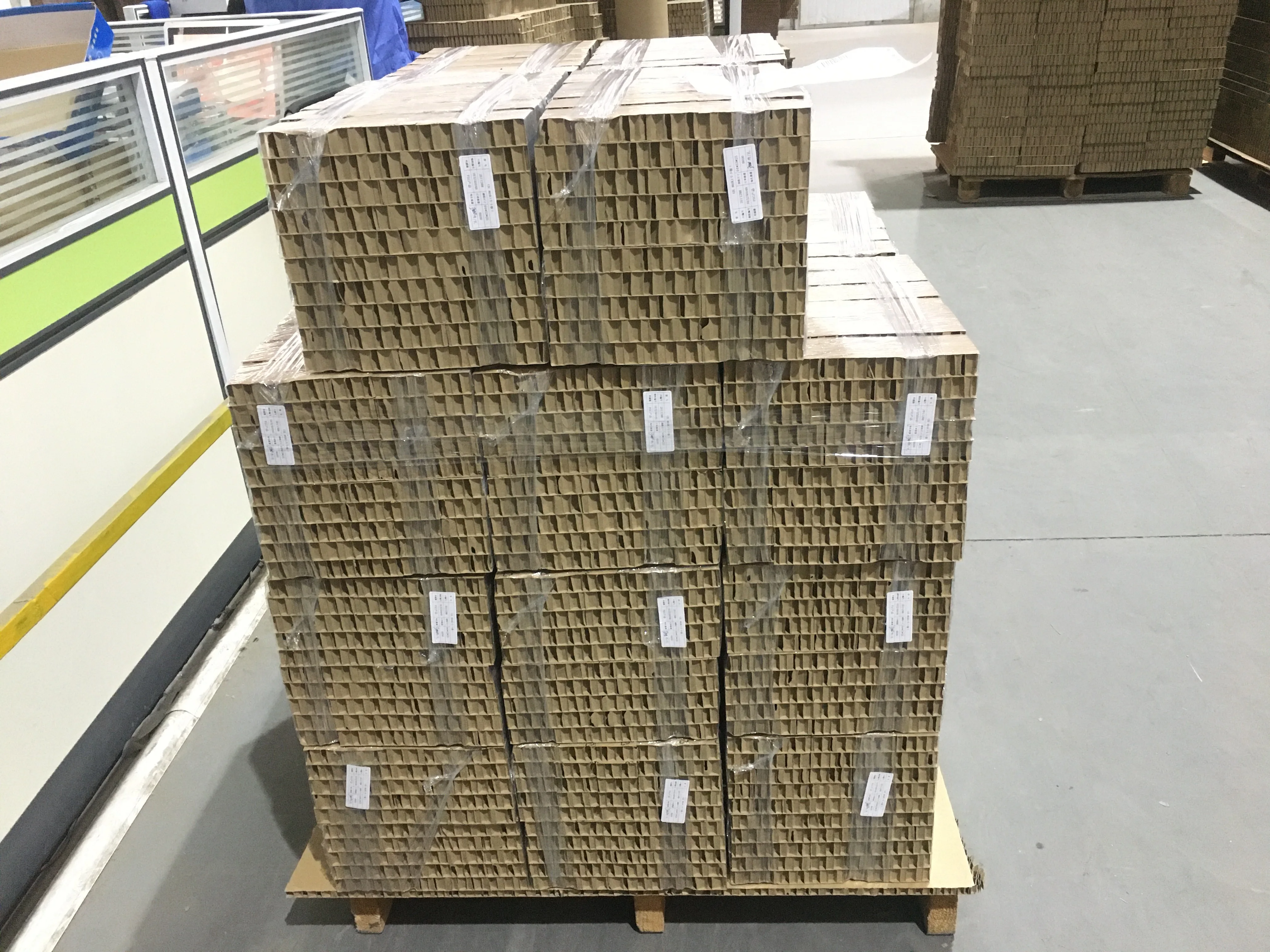 20mm Honeycomb Cardboard Core Sheet - Durable & Recycled