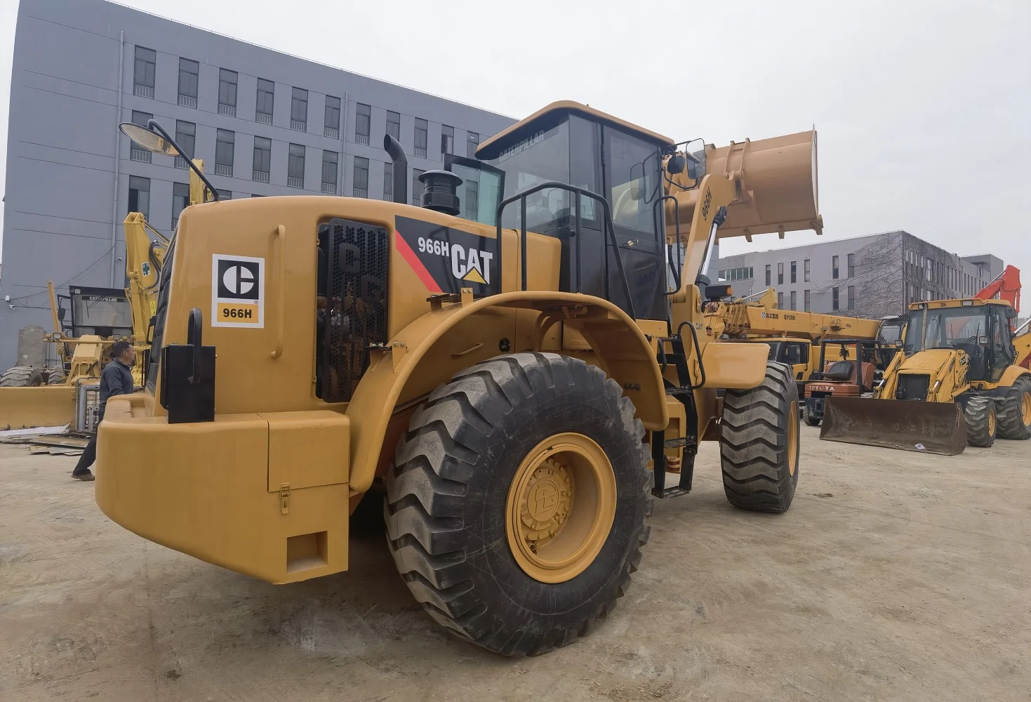 Cheap Price Used Japan Front Wheel Loaders Cat 966H Caterpillar 966H ...