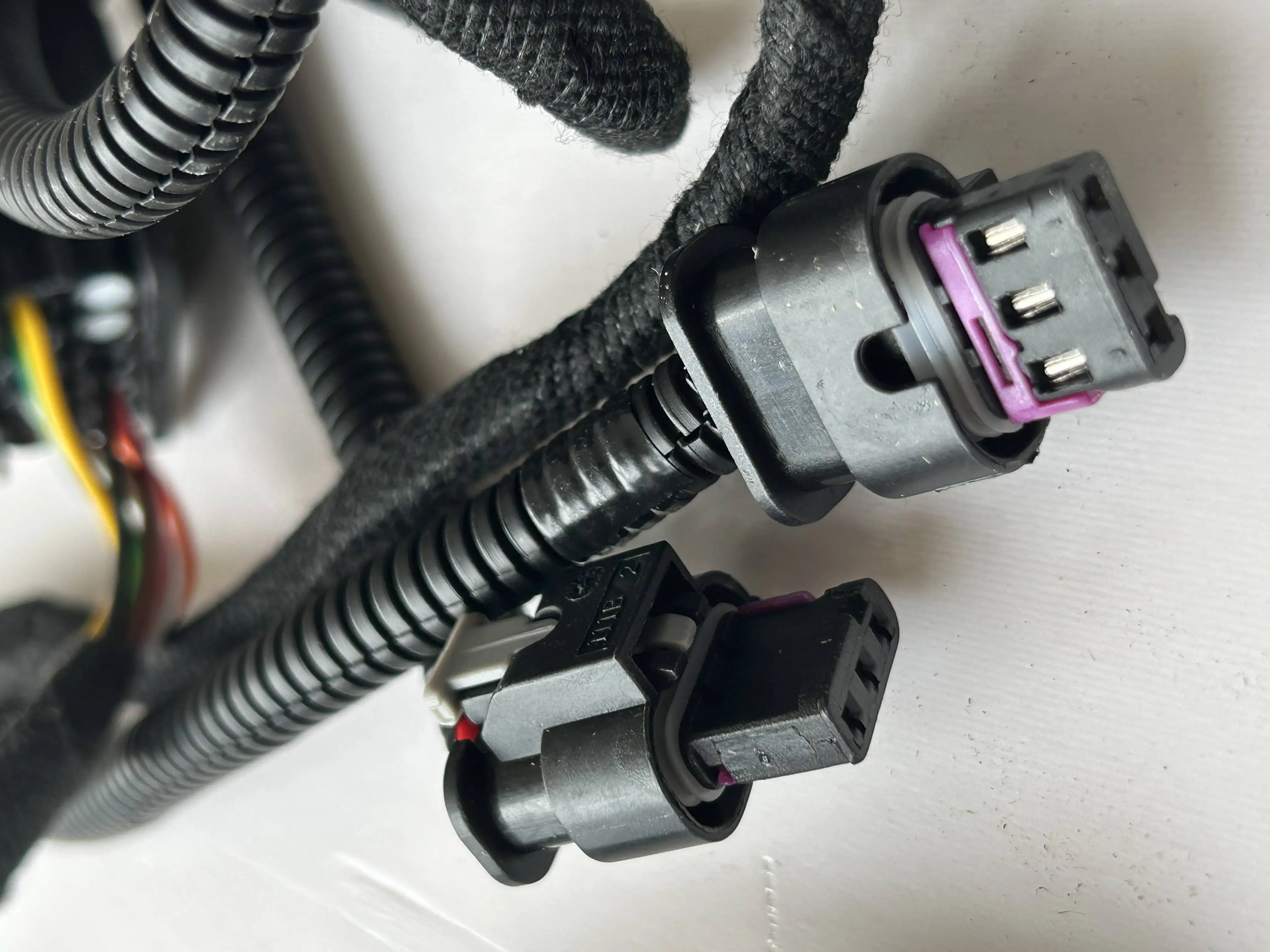 14-17 Ghibli front bumper park sensors brid 670004438 for Mase rati OEM ...