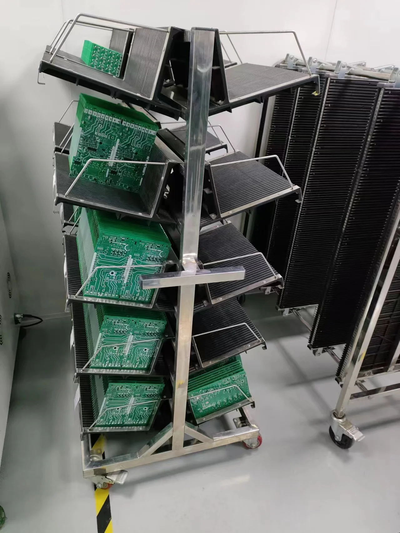 RIQNO 0.75kw VFD Drive - Efficient Motor Control Solutions