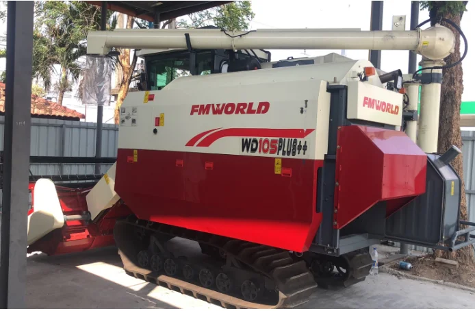 World 4LZ-6.0P Ruilong Plus Combine Harvester - High Productivity