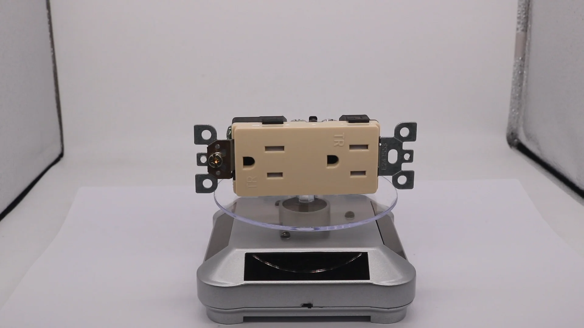 125v American Type Duplex Wall Outlet - Buy 125v 15a/20a Us Duplex ...