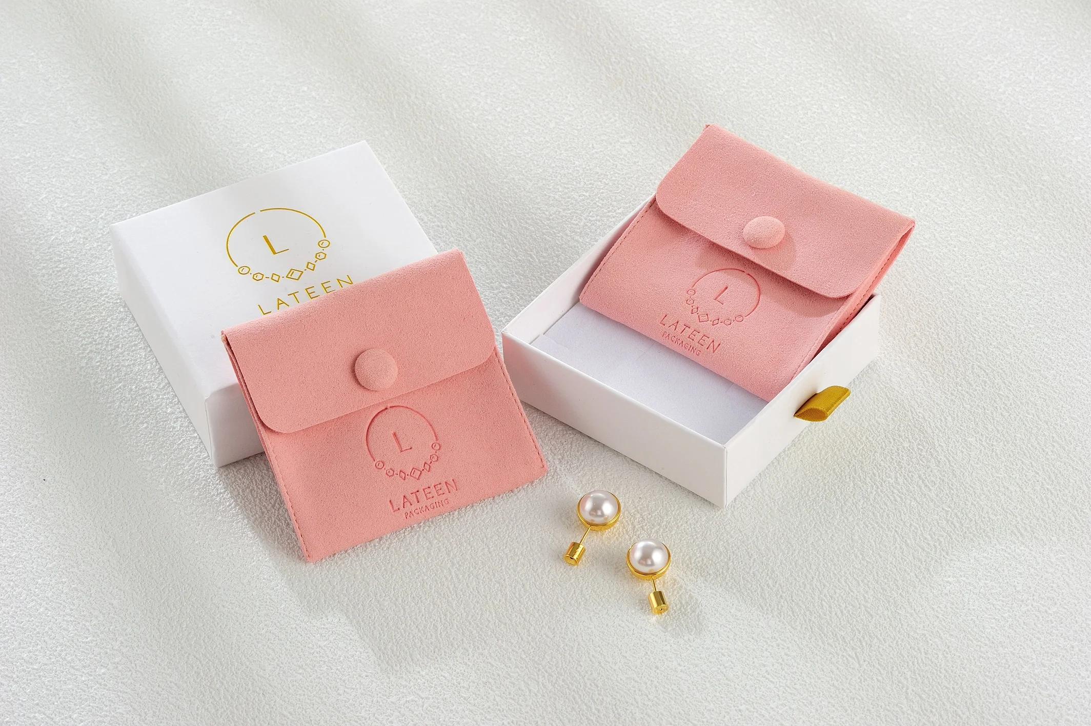 Custom Jewelry Boxes - Stylish & Functional Packaging