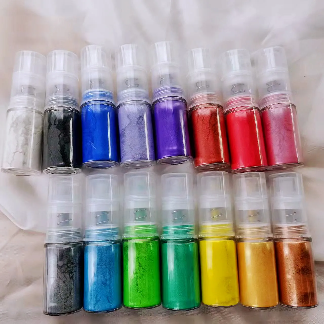 INTENSE PIGMENT Colorful Edible Titanium Glitter Powder 5g Bottle Food ...