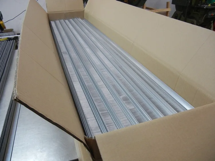 Industrial Gate Brush Door Parts Sliding Door Brush - Buy Sliding Door ...