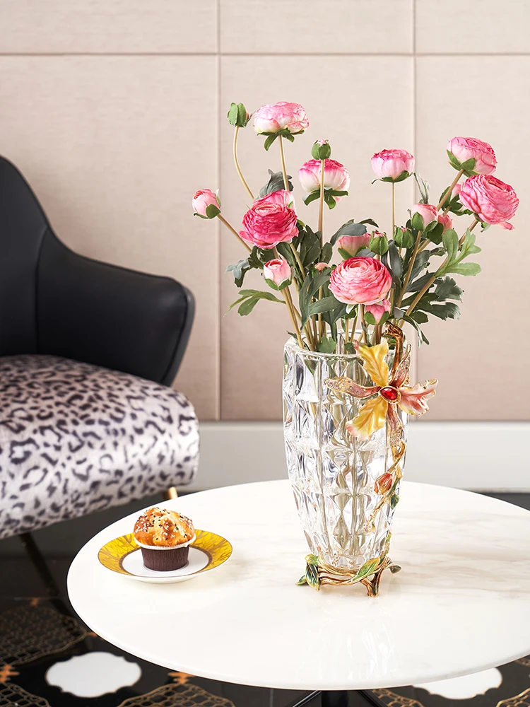 Modern Luxury Floral Glass Vase for Home Decor - OEM/ODM