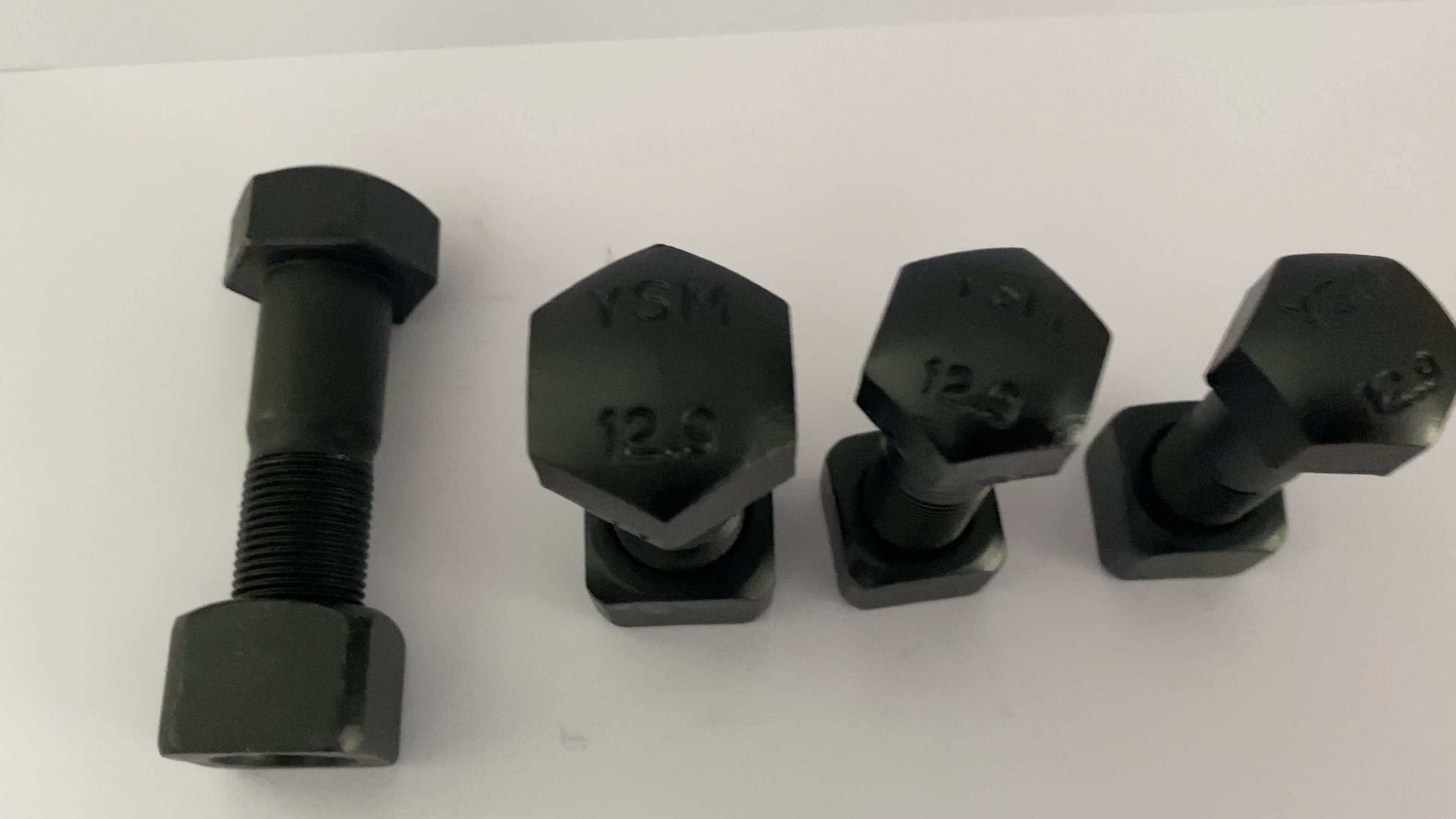 High Quality Black Hex Track Shoe Bolt And Nut 12.9 Grade Excavator ...