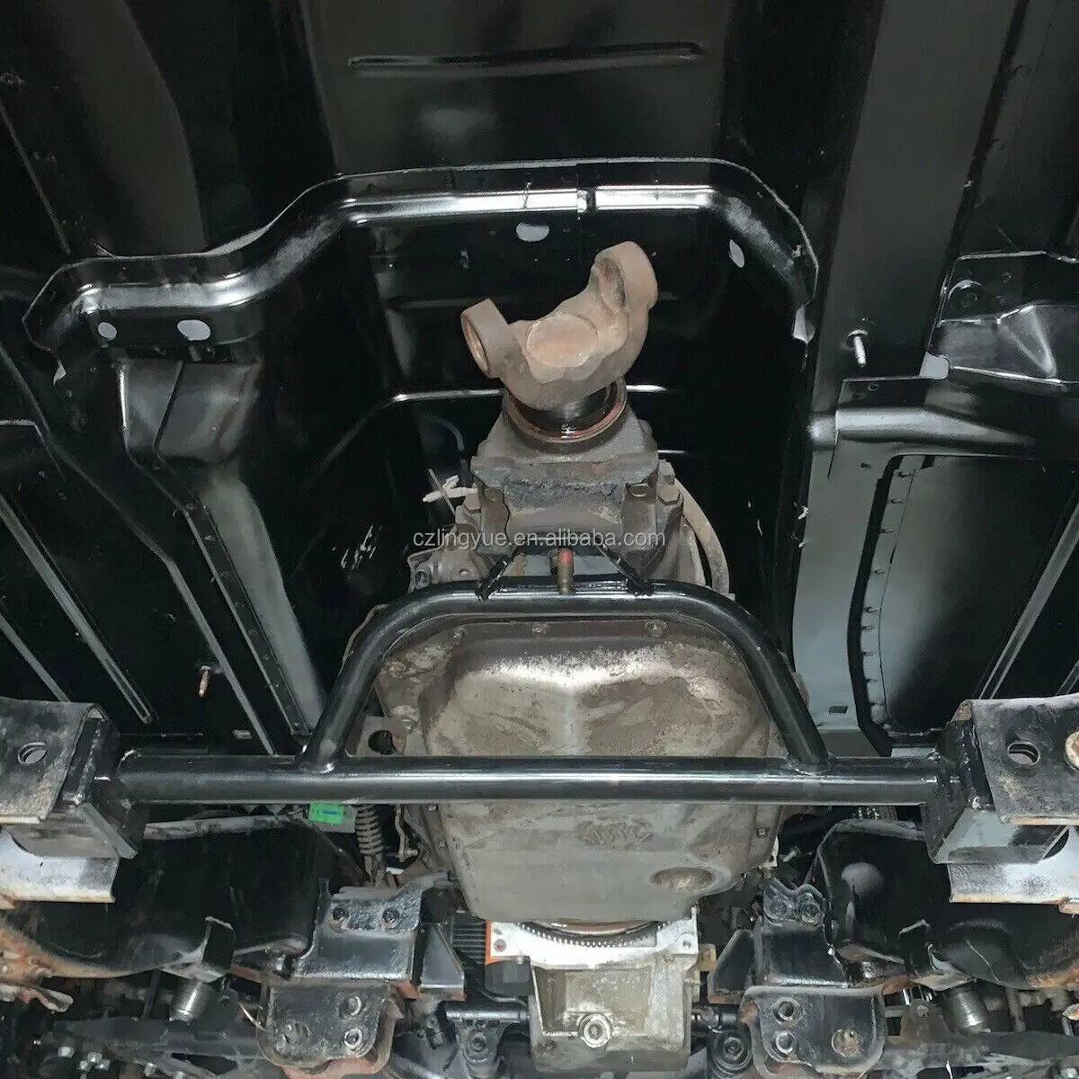 4l60e To 4l80e Conversion Crossmember For 2000-2013 Silverado & Gmc ...