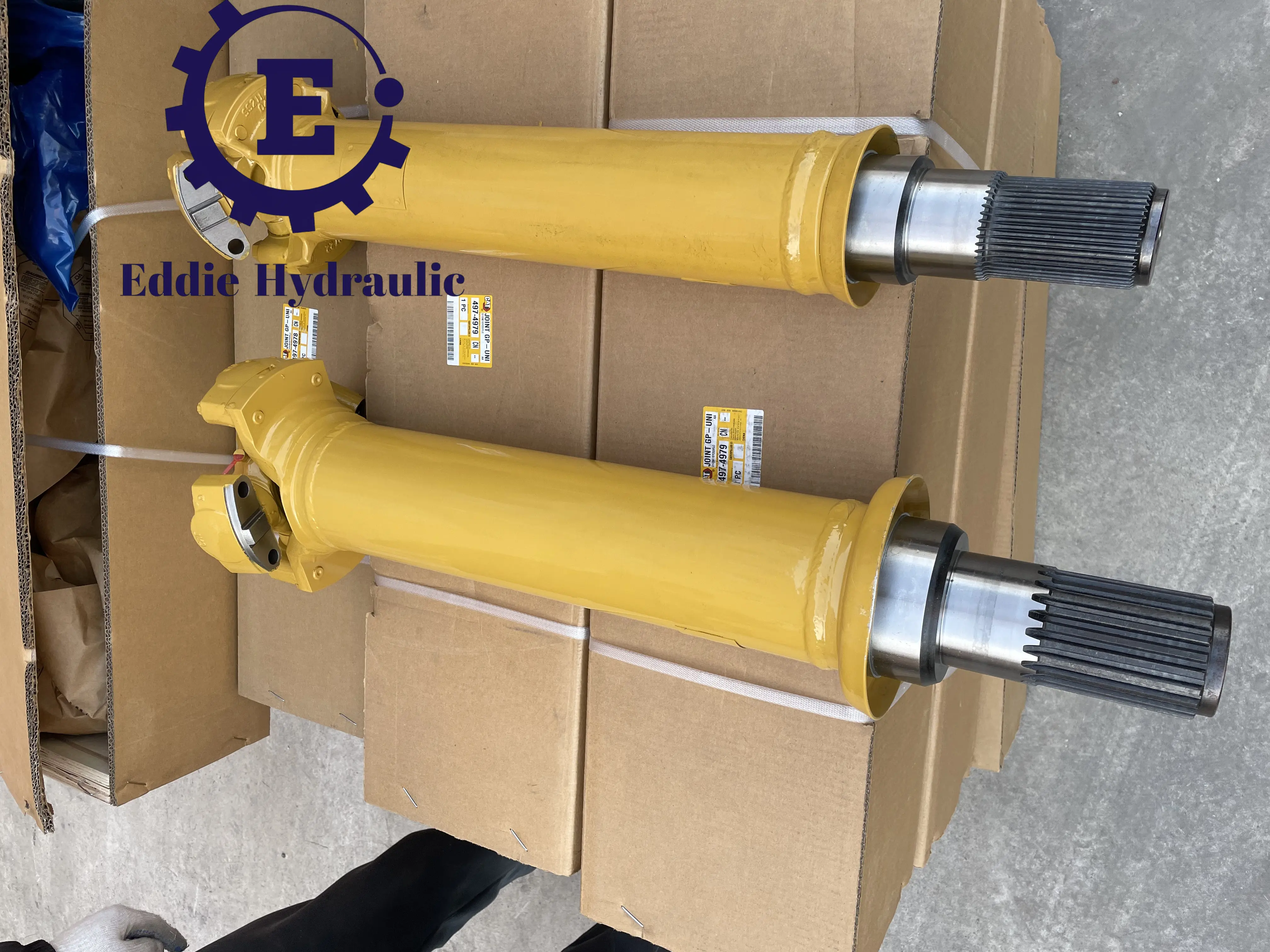 3T-4299 Universal Joint for CAT Loaders 414E, 416E, 420E