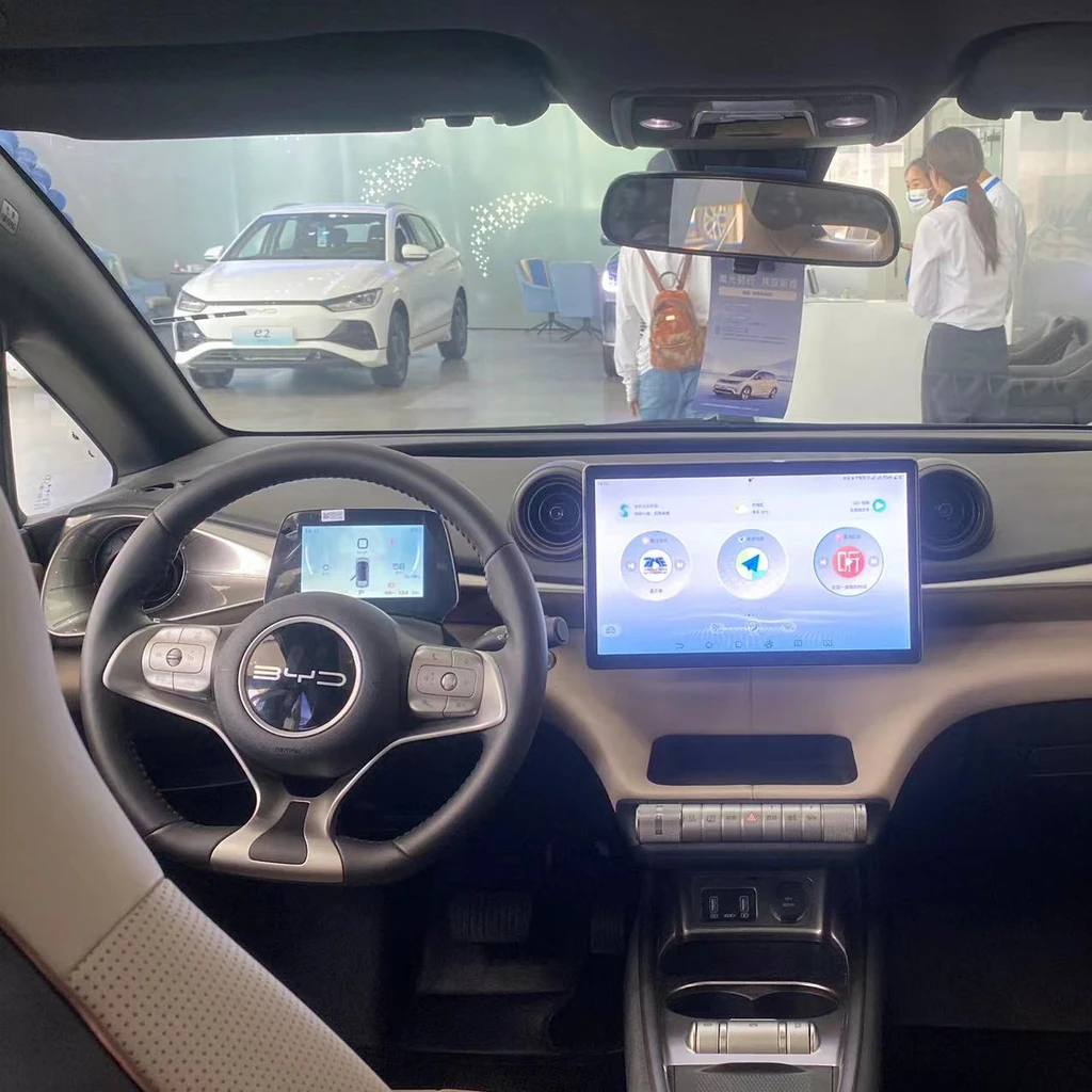 2024 BYD Dolphin Pure Electric SUV Chinese Made New Energy Vehicle with Auto Gearbox 301km ...