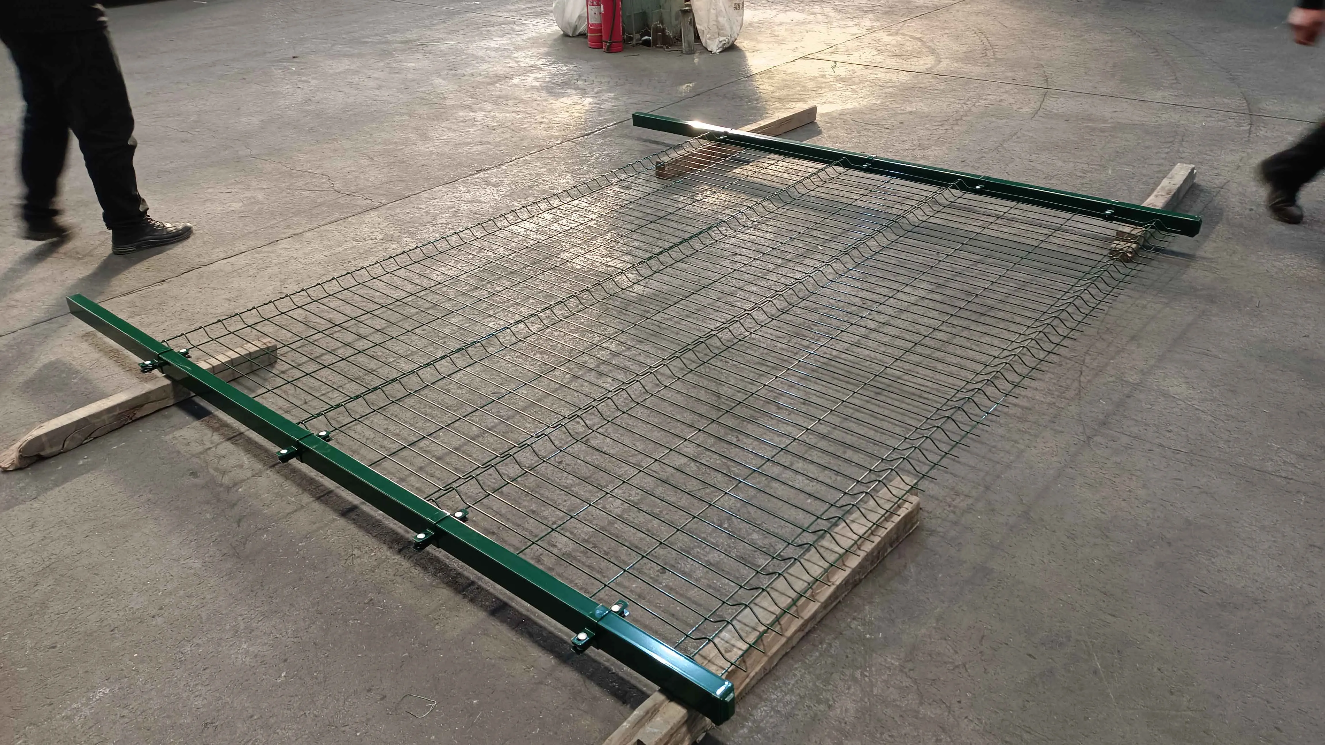 3D Welded Wire Mesh Fence Panels - Durable & Versatile