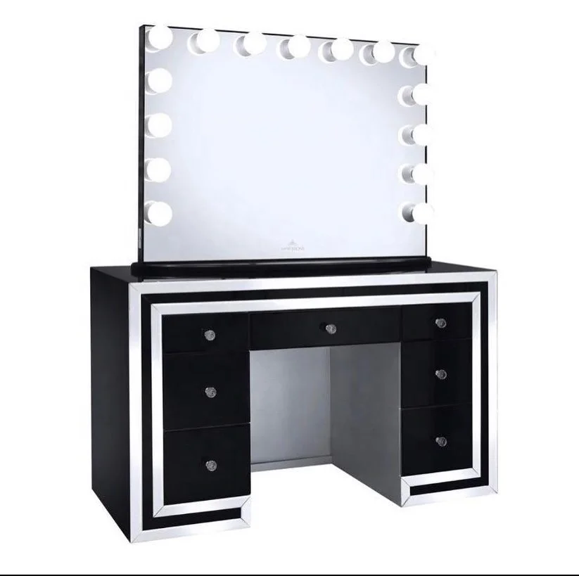 2021 Top Seller Crushed Diamond LED Mirrored Dressing Table