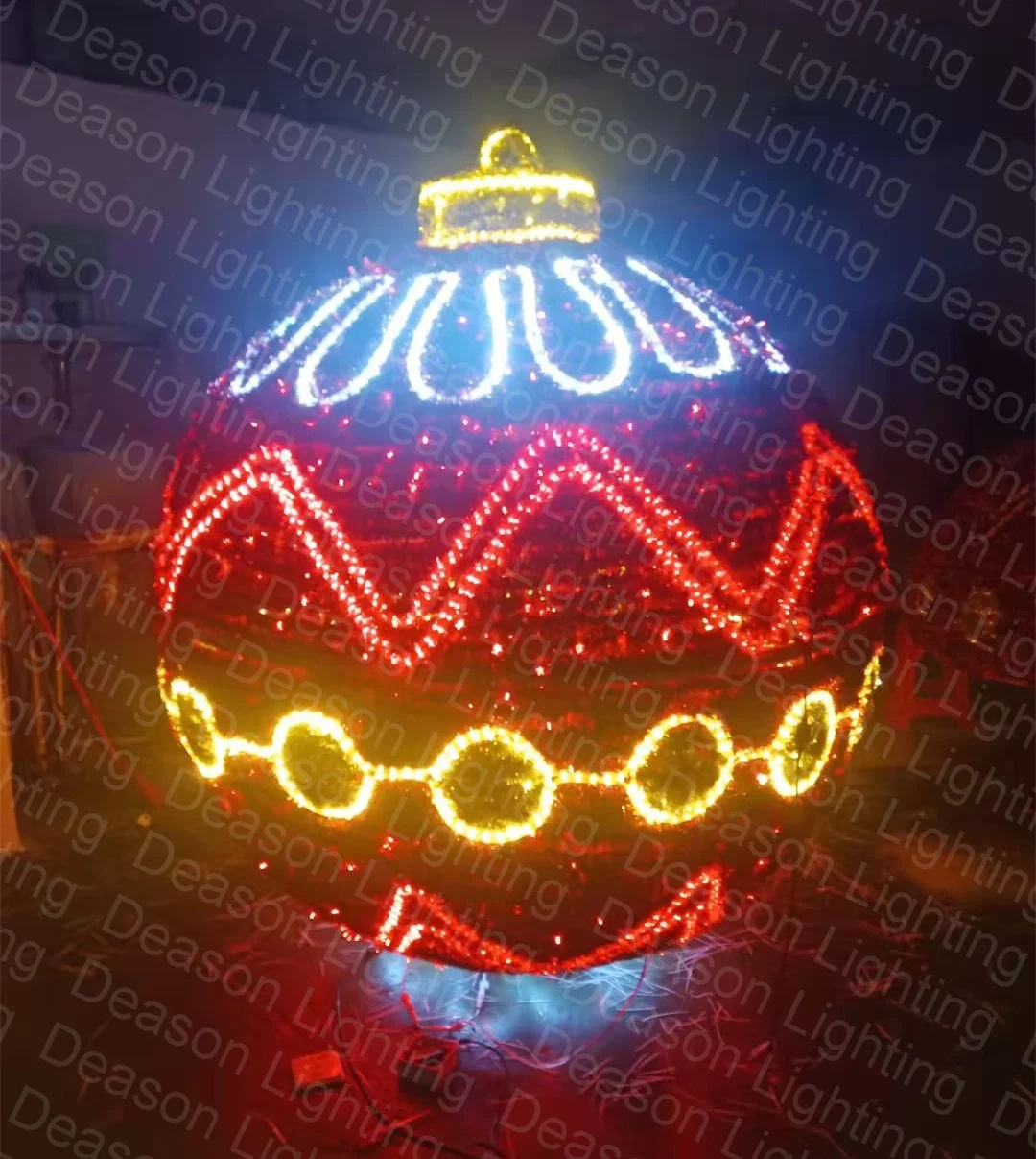 Outdoor Lighted Large Led Christmas Ball - Buy Giant Christmas Light ...
