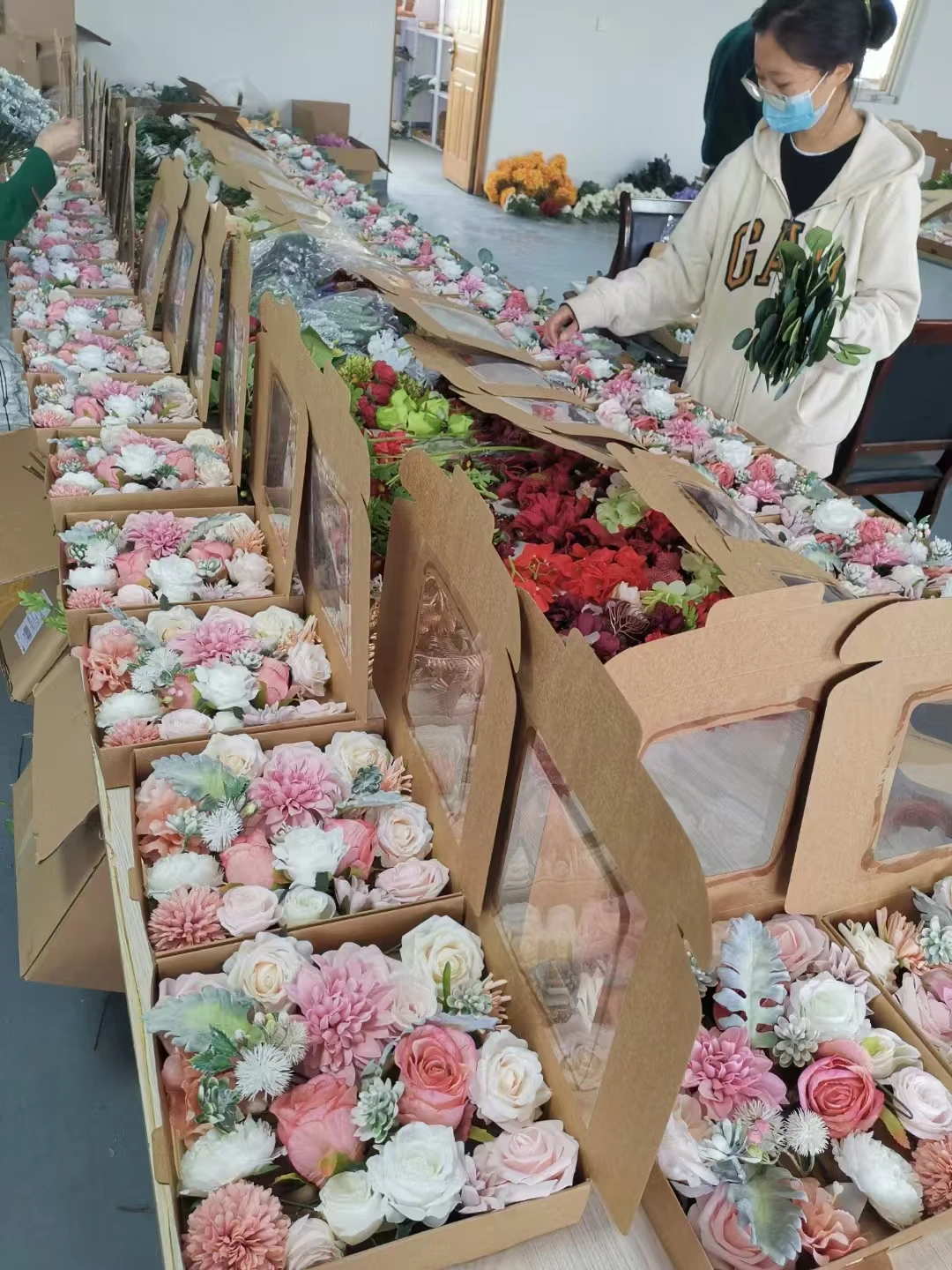 7-Head Alice Hand-Tied Artificial Flowers Handmade Carnation Rose Ball ...