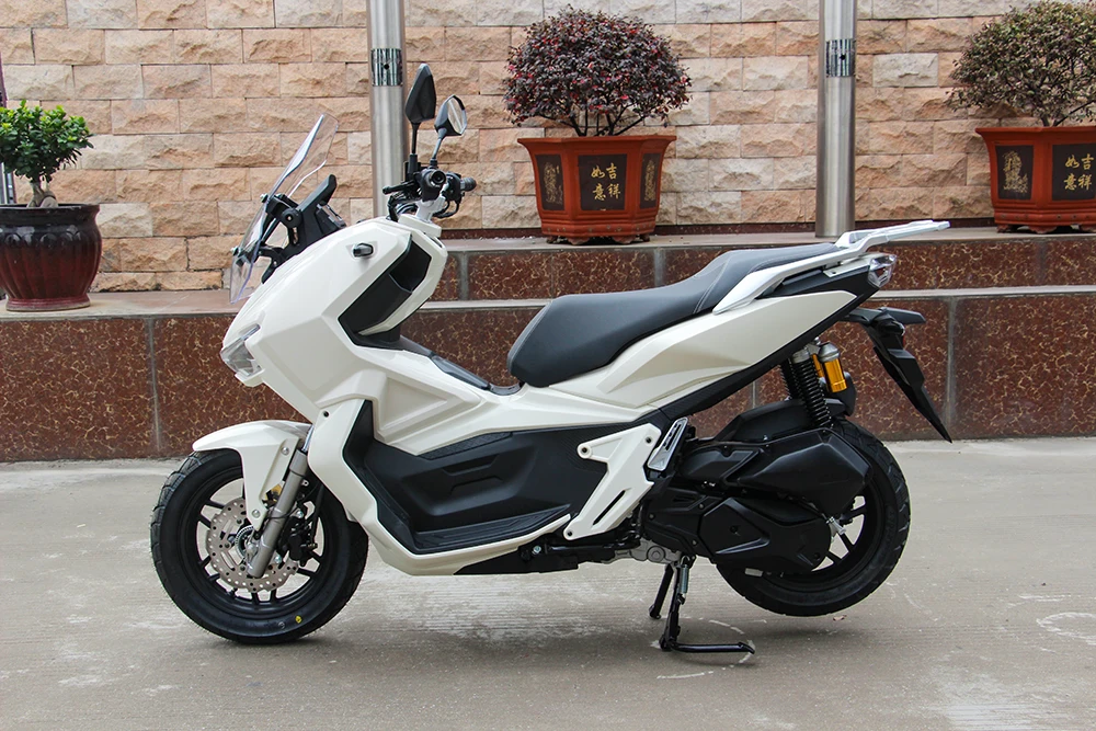Custom New Style Petrol Engine Adult Sports Bike ADV 150cc