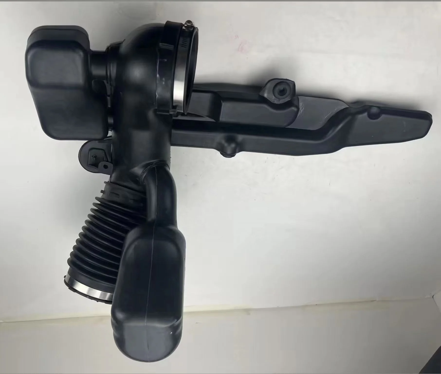 GM Series Air Cleaner Outlet Duct 15901934 Air Intake Cleaner Box for ...