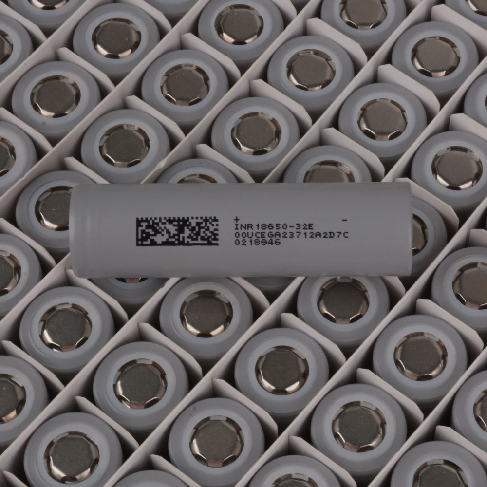 Long Life Cycle Versatility Rechargeable Cells 18650 Power Bank ...