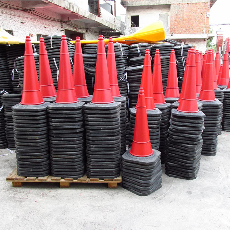 Reflective 28 Inch Black Base Traffic Safety Cone - Buy Traffic Safety ...