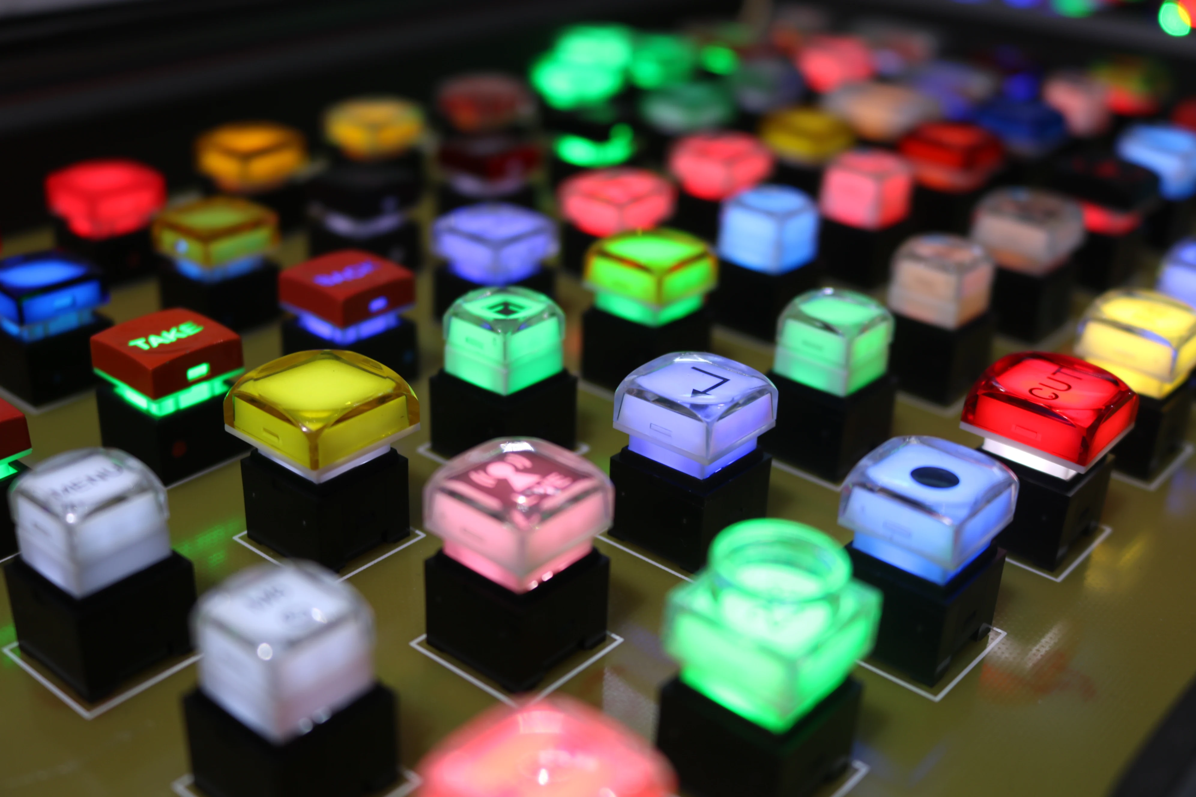 Cha C3026 Series Led Push Button Switch Multi-color Switches With ...