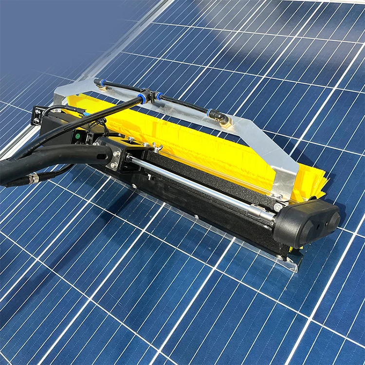 Rotating Brushes Washing Robot For Rooftop Solar Farm Power Plant Solar ...