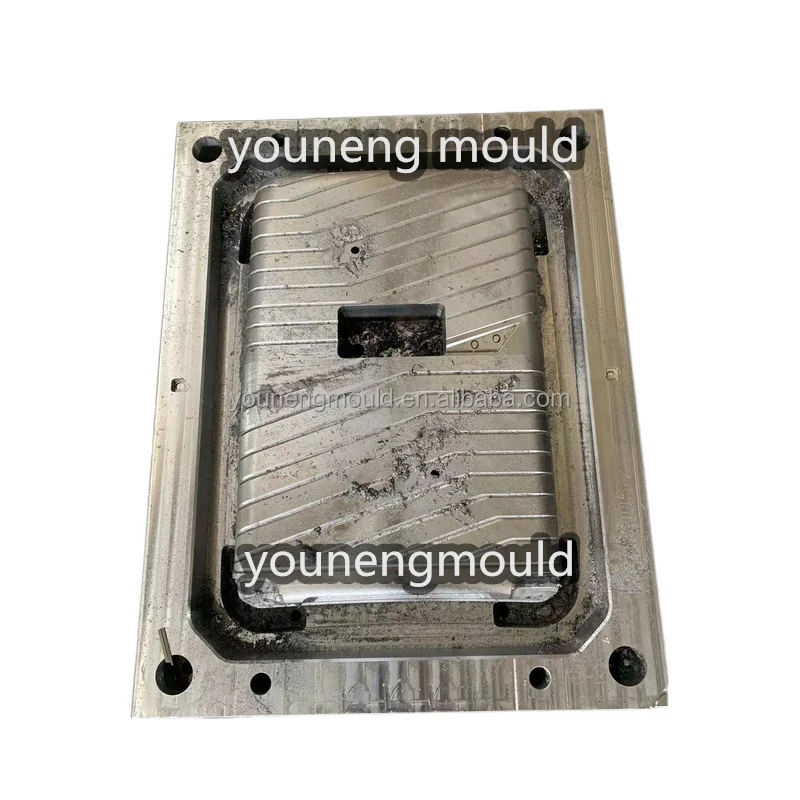Professional Plastic Injection Luggage Part Molds Manufacturer/luggage ...