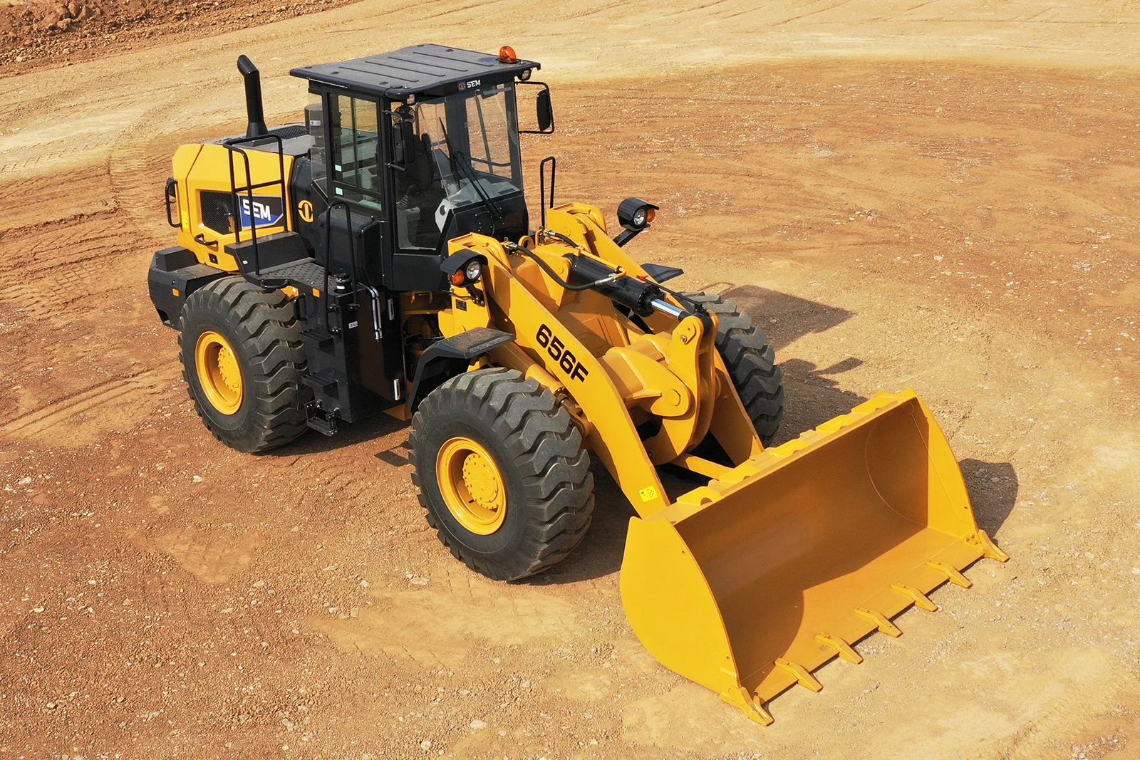 Front Wheel Loader SEM656F - 5ton High Efficiency Loader