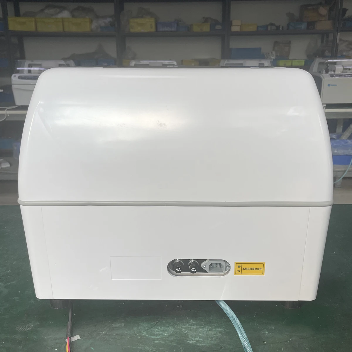 SJG-5100 Optical Lens Cutting Machine - Precision & Efficiency