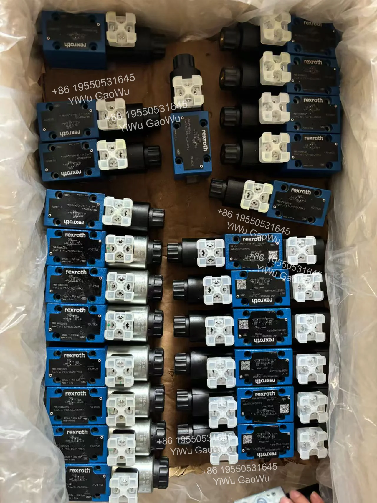 Original Yuken Solenoid Operated Directional Valves DSG-01-2B2-D24-N1 ...