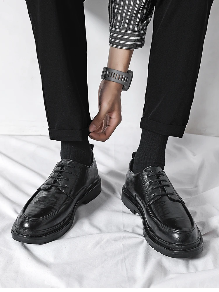 Shop Our Round Toe Men's Leather Shoes - Durable & Stylish