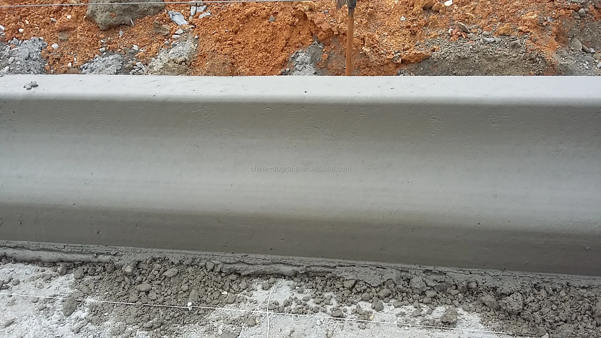 Road Construction Machinery Concrete Curb Kerb Extruder Making Machine ...