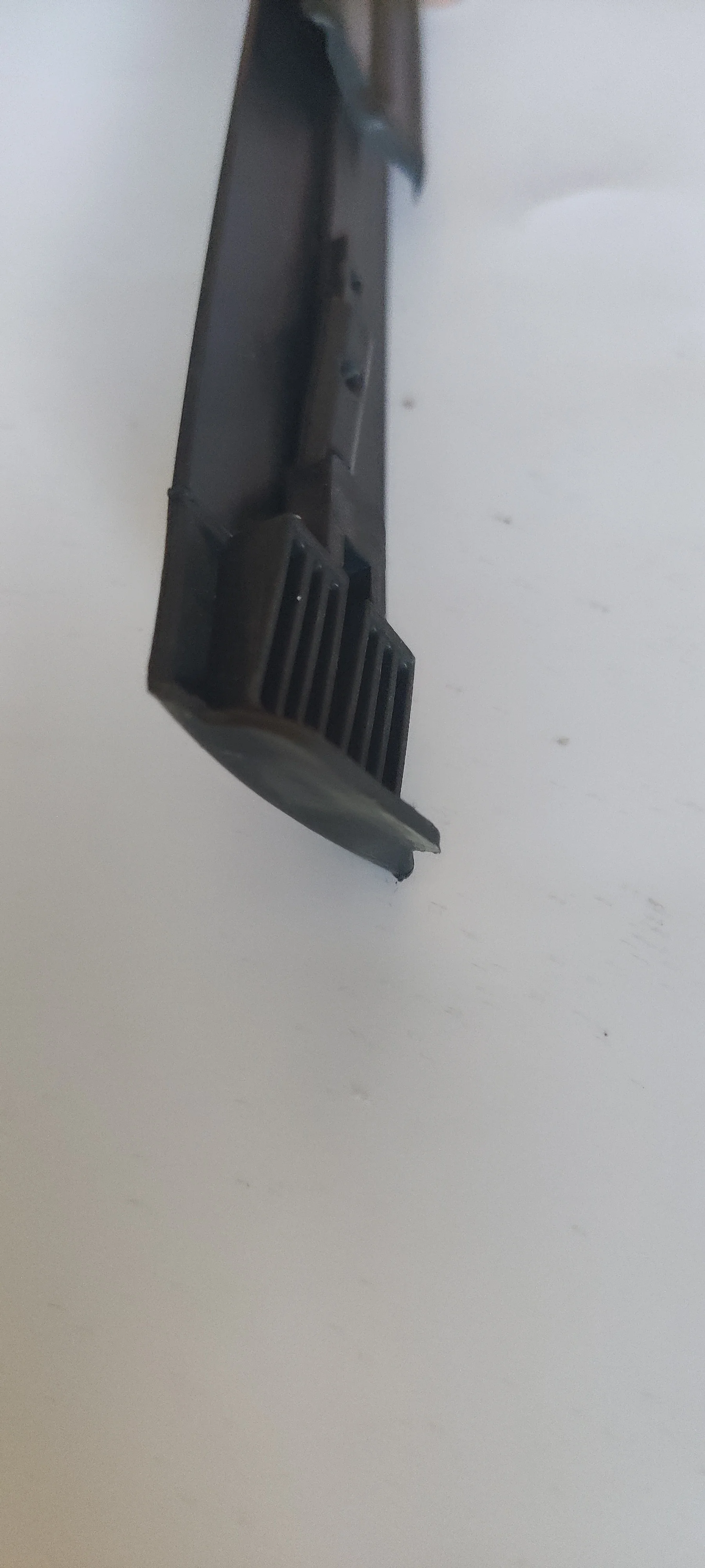 75552-0k011 75551-0k011 Dual Cab Roof Moulding Mould Rubber Roof ...