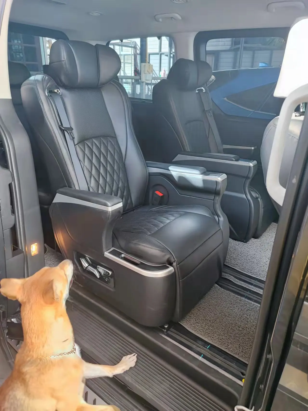 Luxury Van Seat For Mpv With Good Price Electric Car Seat Luxury Gl8 Av Seats For Luxury Vip Van ...