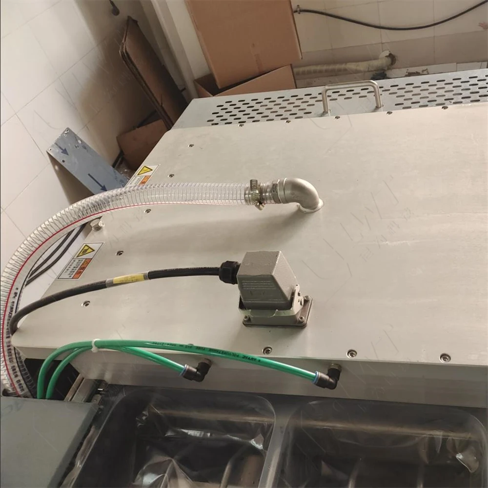 Full Automatic Bacon Sausage Meat Food Thermoforming Line