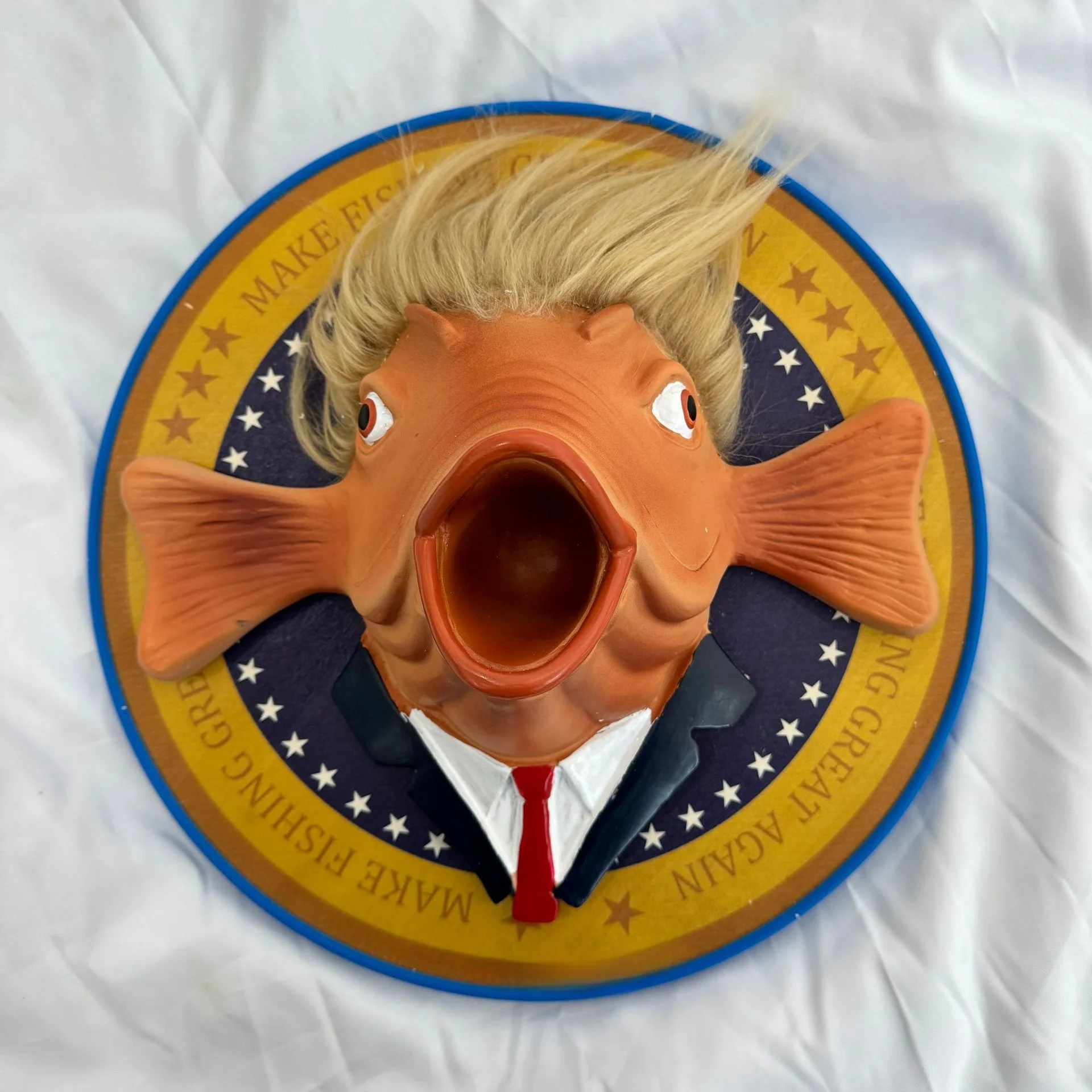 The Talking Fish Wall Mount Display with Hilarious Animations for Home ...