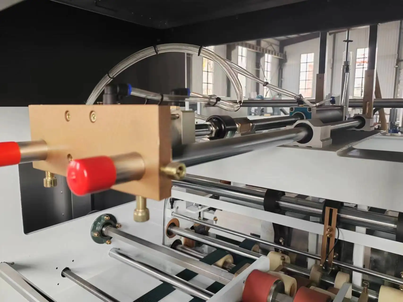 Corrugated Carton Box Folding Gluing Machinery Automatic Cardboard Box ...