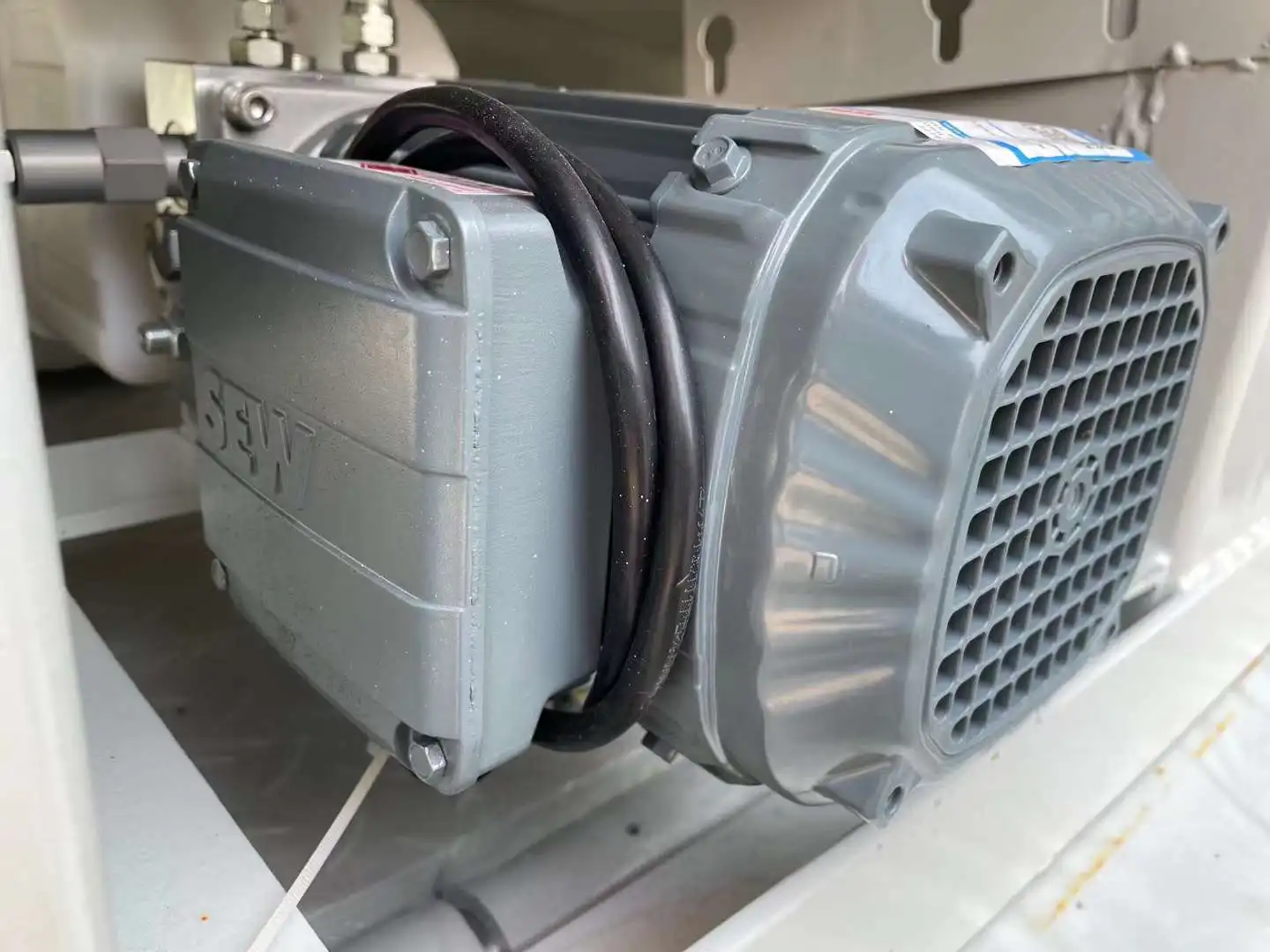 Hydraulic Dock Loading Ramp Electric Dock Leveler For Factory Logistic ...