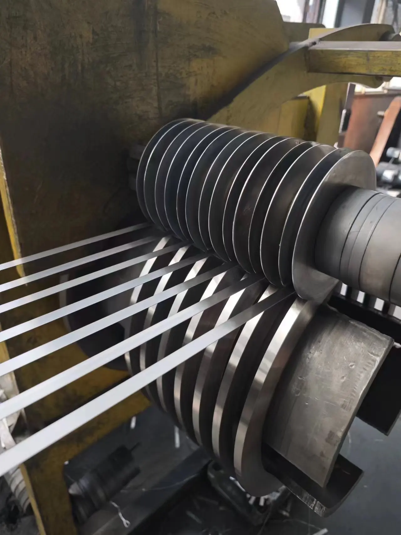 Hardened and Tempered Spring Steel Strip Coil C75S SK4 for Springs ...