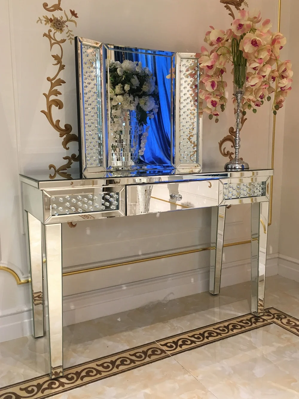Accent Floating Crystal Mirrored Dresser Set With Drawer - Buy Hot Sale ...
