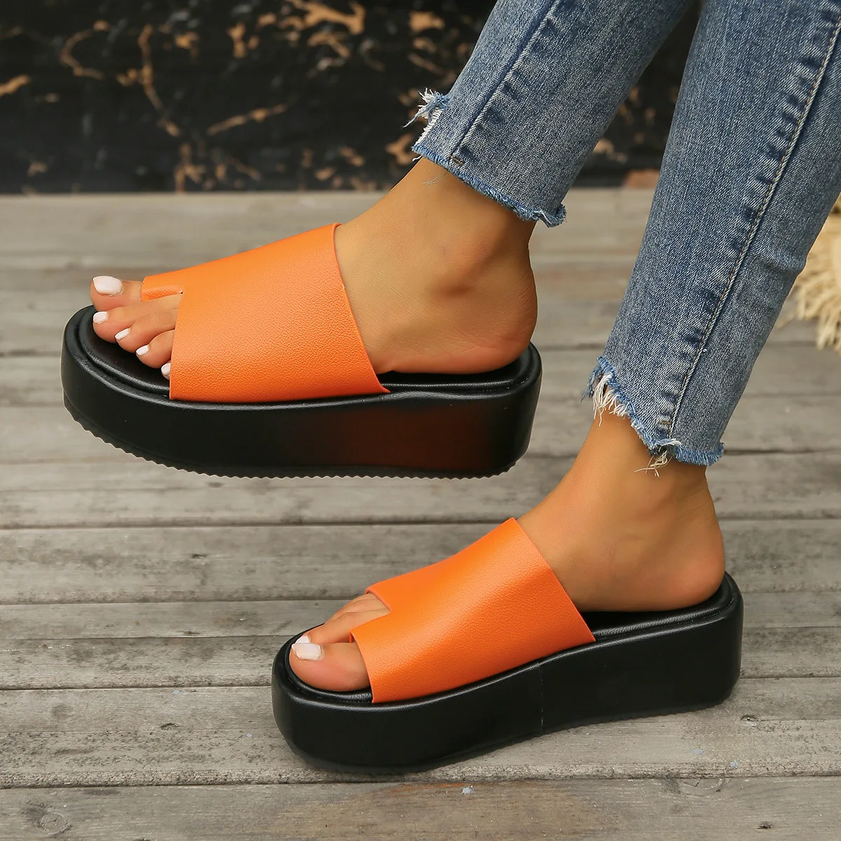 Fashionable Toe Set Women's Oversized Slippers New Thick Sole Sandals ...