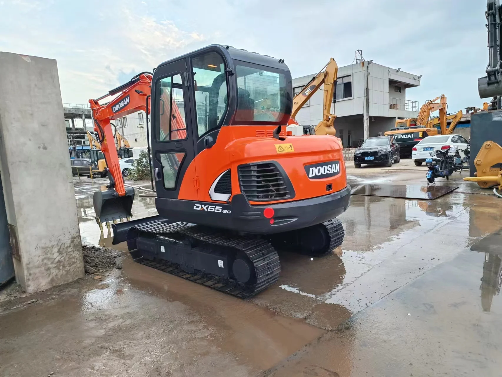In Stock Used Doosan DX60 Mini Excavator Doosan DX60-9c DX60-7 DX75 ...