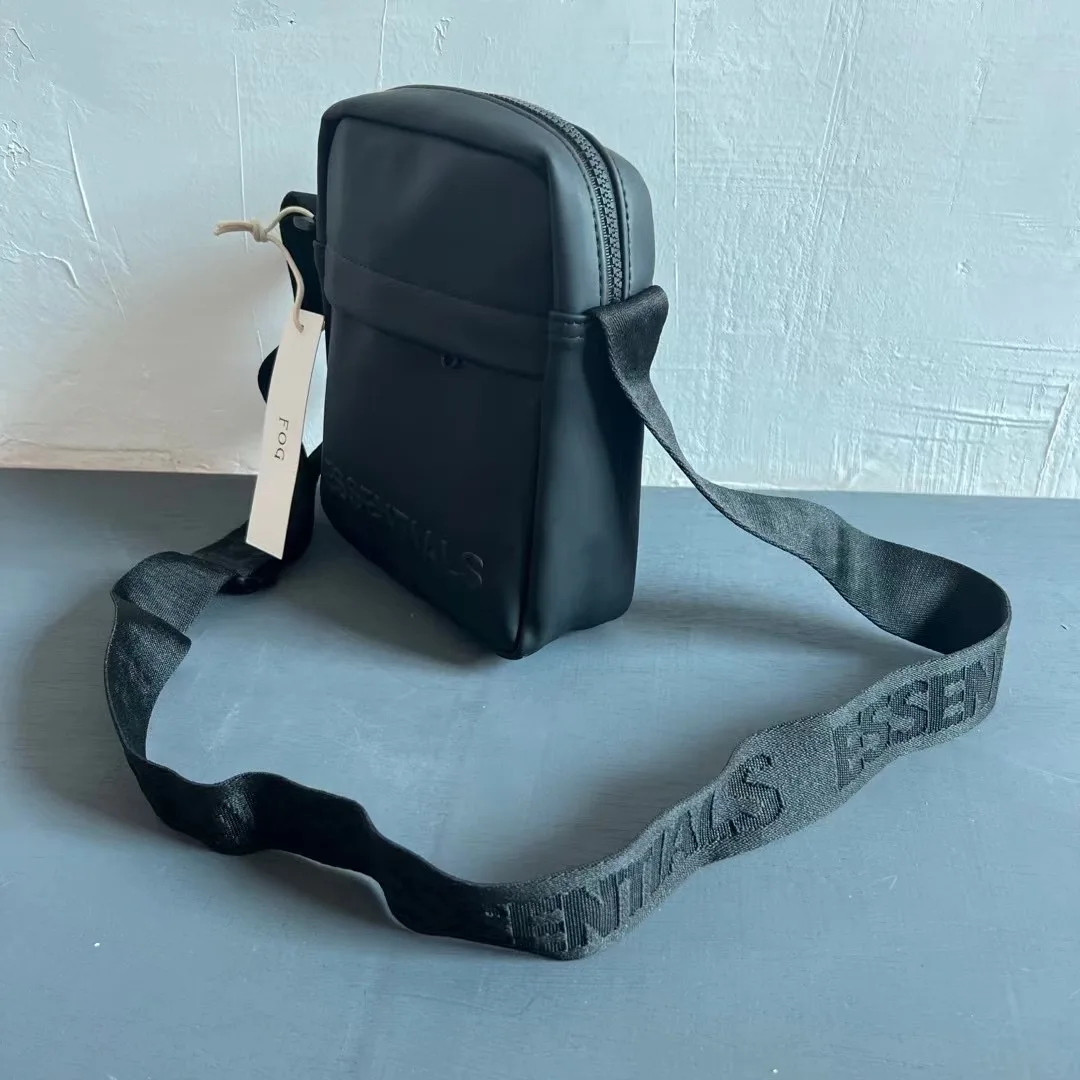 New Fashion Design Trendy Fog Essentials Luxury Custom Men Shoulder ...