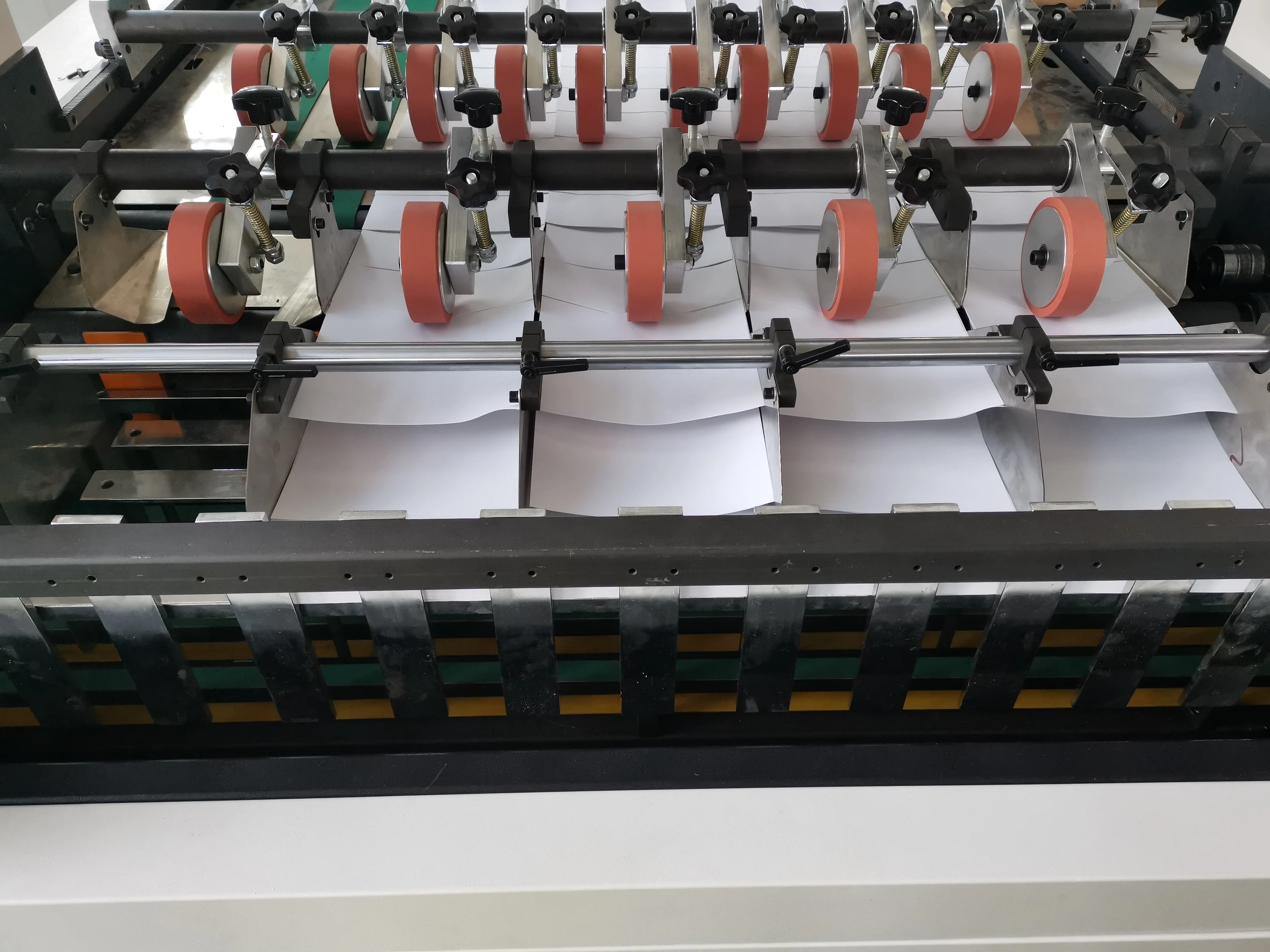 MSHQJ-A4 Copy Paper A4 Ream Jumbo Rolls Cutting Machine