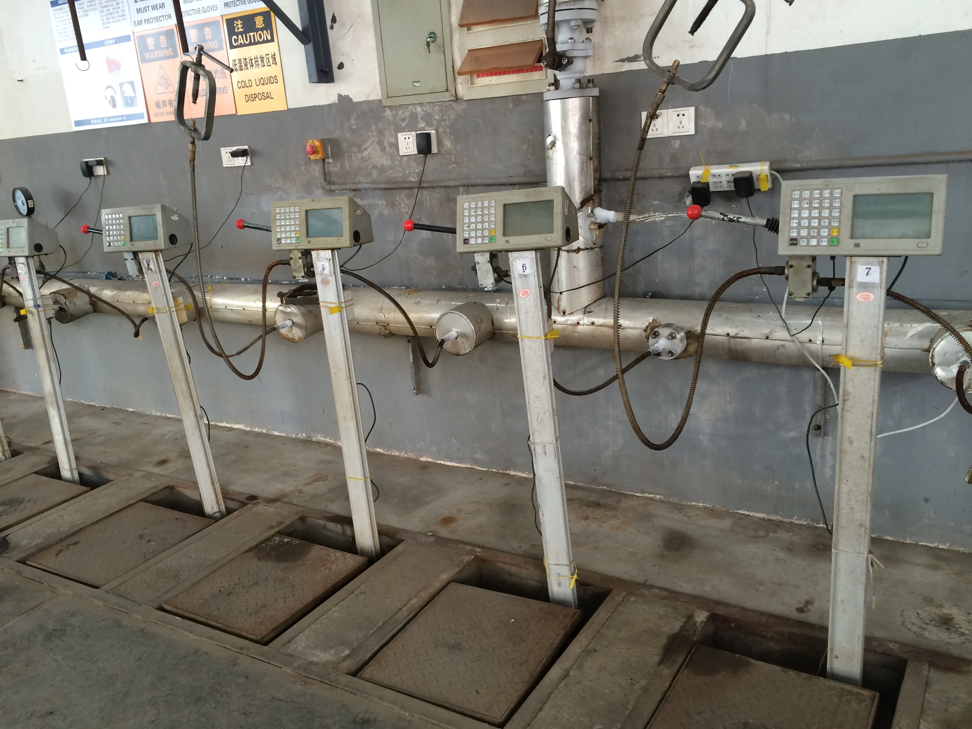 LPG Filling Scale - Precision Liquid Filling Machine