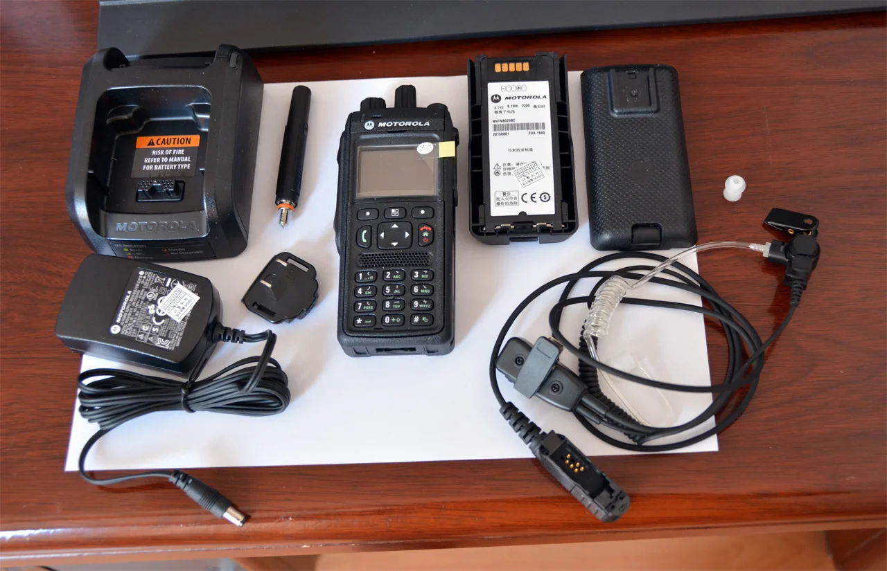 Mtp3550 Mtp850 Mtp3250 Motorola Digital Intercom Radio Uhf Walkie ...