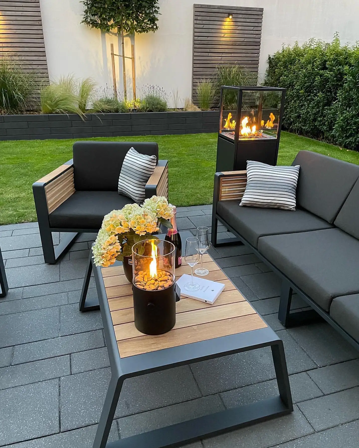 Modern Outdoor Patio Furniture for Comfortable Garden Seating