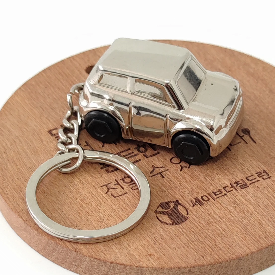 Custom Metal Car Body Gift Enamel Key Chain with Screwdriver ...
