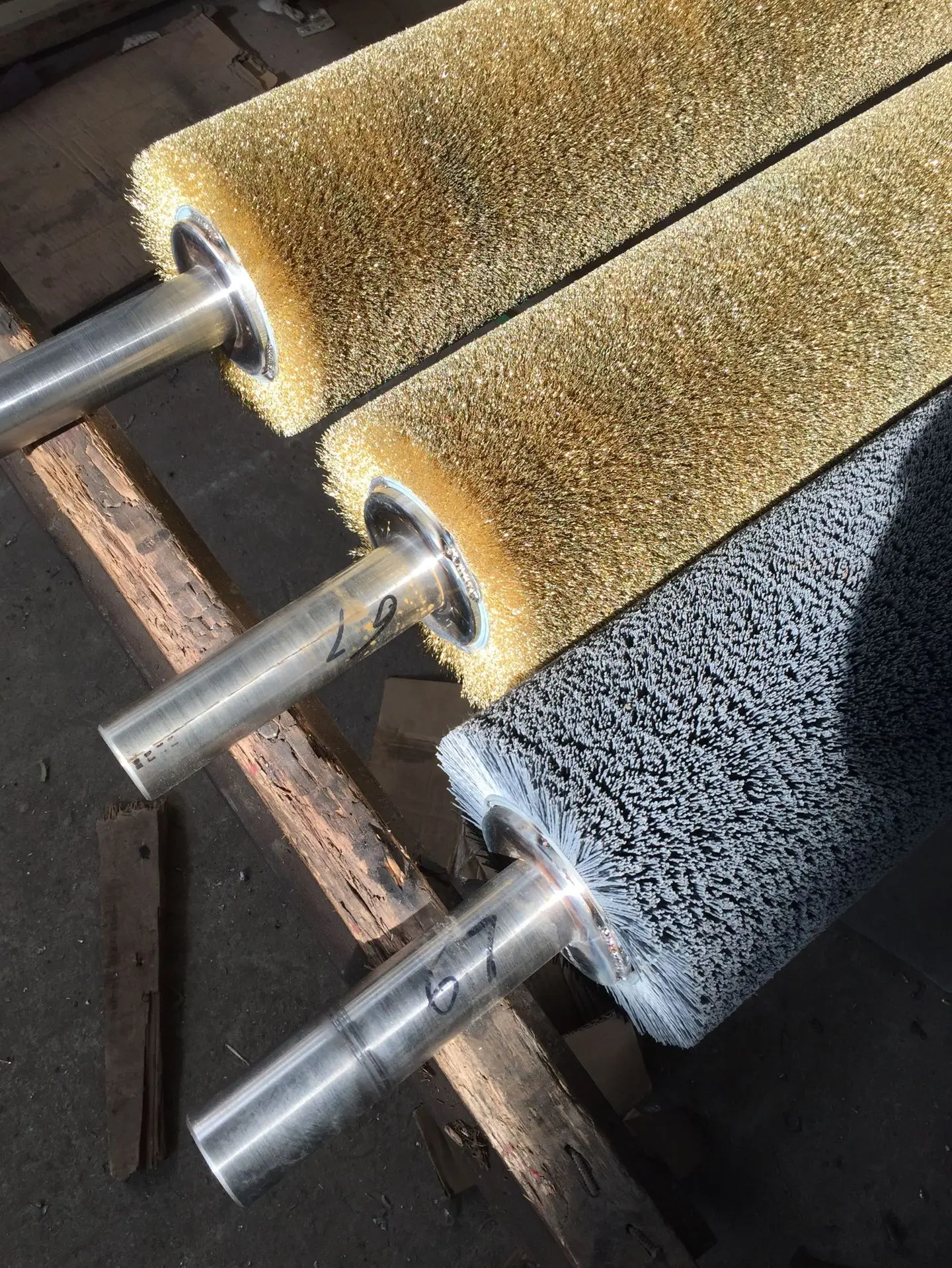 Industrial Metal Deburring And Polishing Brass Brush Roller - Buy ...