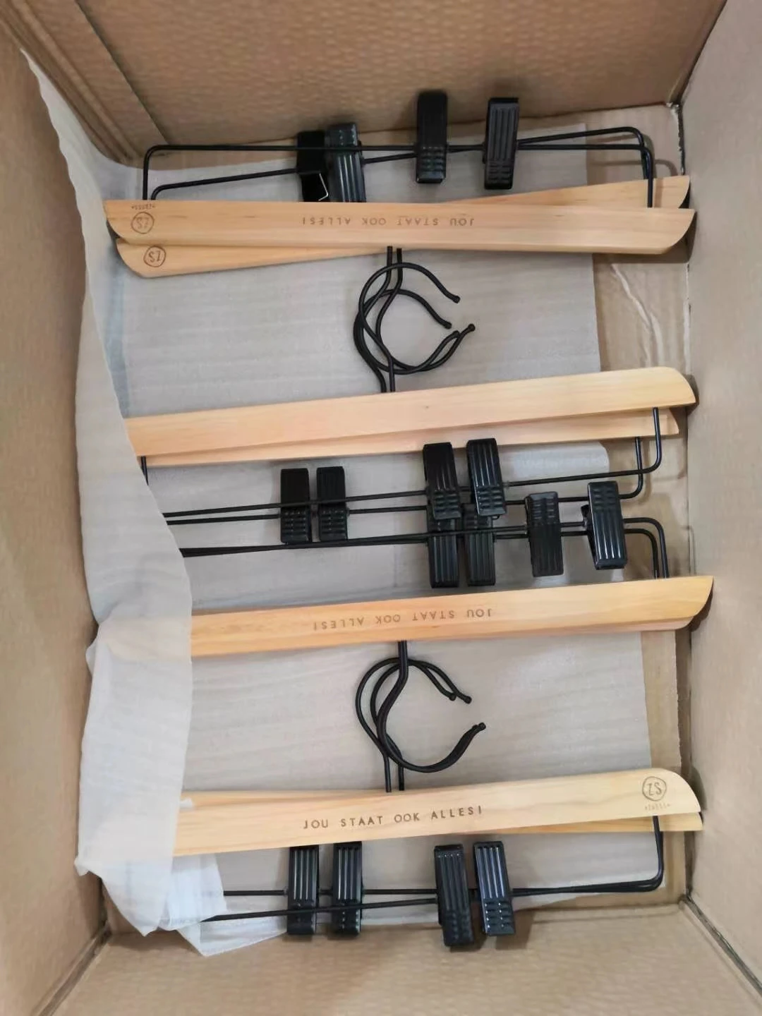 Wooden Clothes Hanger Wide Shoulder Wooden Suit Hangers for Hotel ...