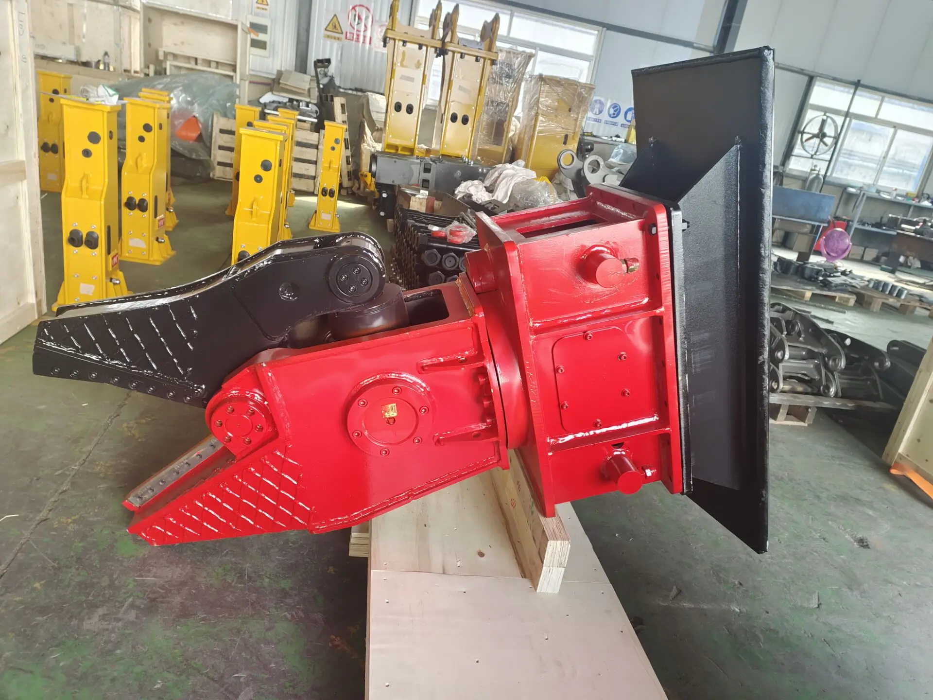 Ligong Brand L06 Hydraulic Demolition Shear for Liebherr 312 for ...