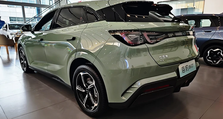 Byd Seal 06 GT AWD Electric Car New Energy Vehicle with Long Range-505KM WAVES BASIC EDITION EV ...